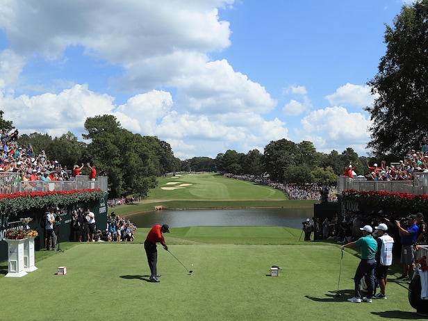 Tiger Woods - One Sunday in Atlanta: Sunday Morning | GolfDigest.com