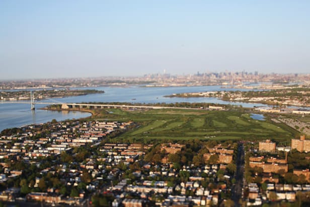 Landscape: Bronx Cheer? | Golf Courses | Golf Digest