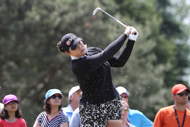 Master one simple body move and you can swing (a little) like the LPGA ...
