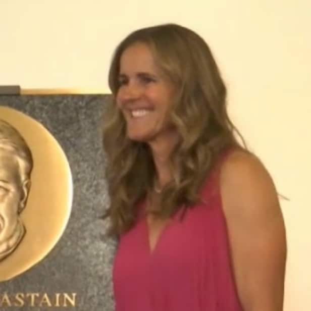 Brandi Chastain's Hall of Fame plaque looks absolutely nothing like ...