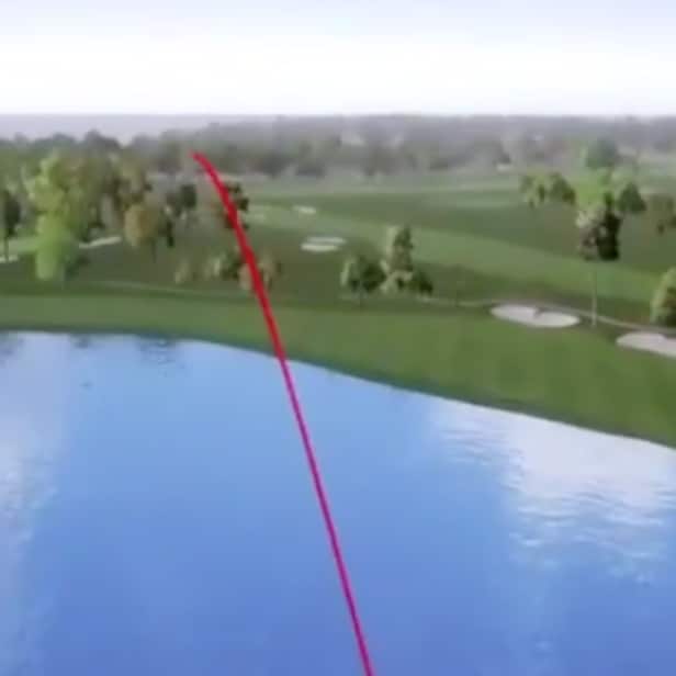 Rory McIlroy hits preposterously bold shot over lake, winds up making ...