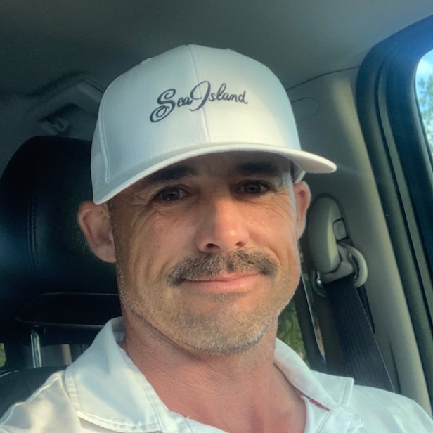 Jonathan Byrd uses pushcart, "power stache" to Monday qualify for Korn ...