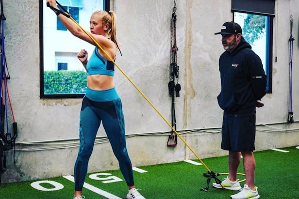 One thing holding most golfers back—and how to fix it, according to a ...