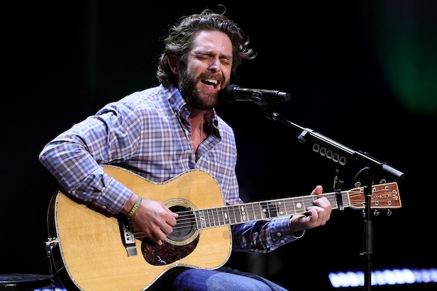 Hear country music storyteller Thomas Rhett's cover of “Georgia on My ...