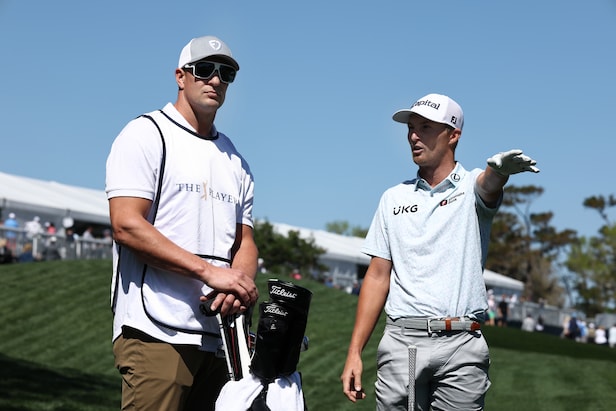 Players 2025: Rob Gronkowski caddies for Will Zalatoris and gets lesson ...