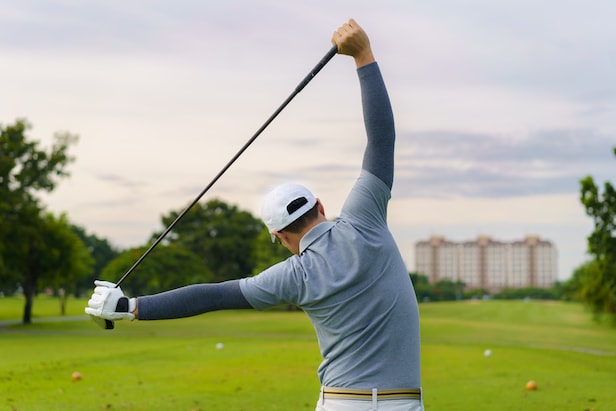 Here's a pre-round warm-up you'll actually do | How To Play Golf ...